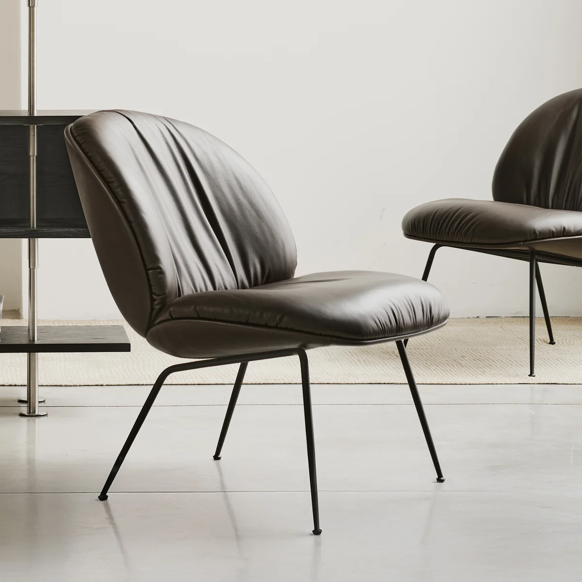 Gubi - Beetle Soft Lounge Chair | Connox